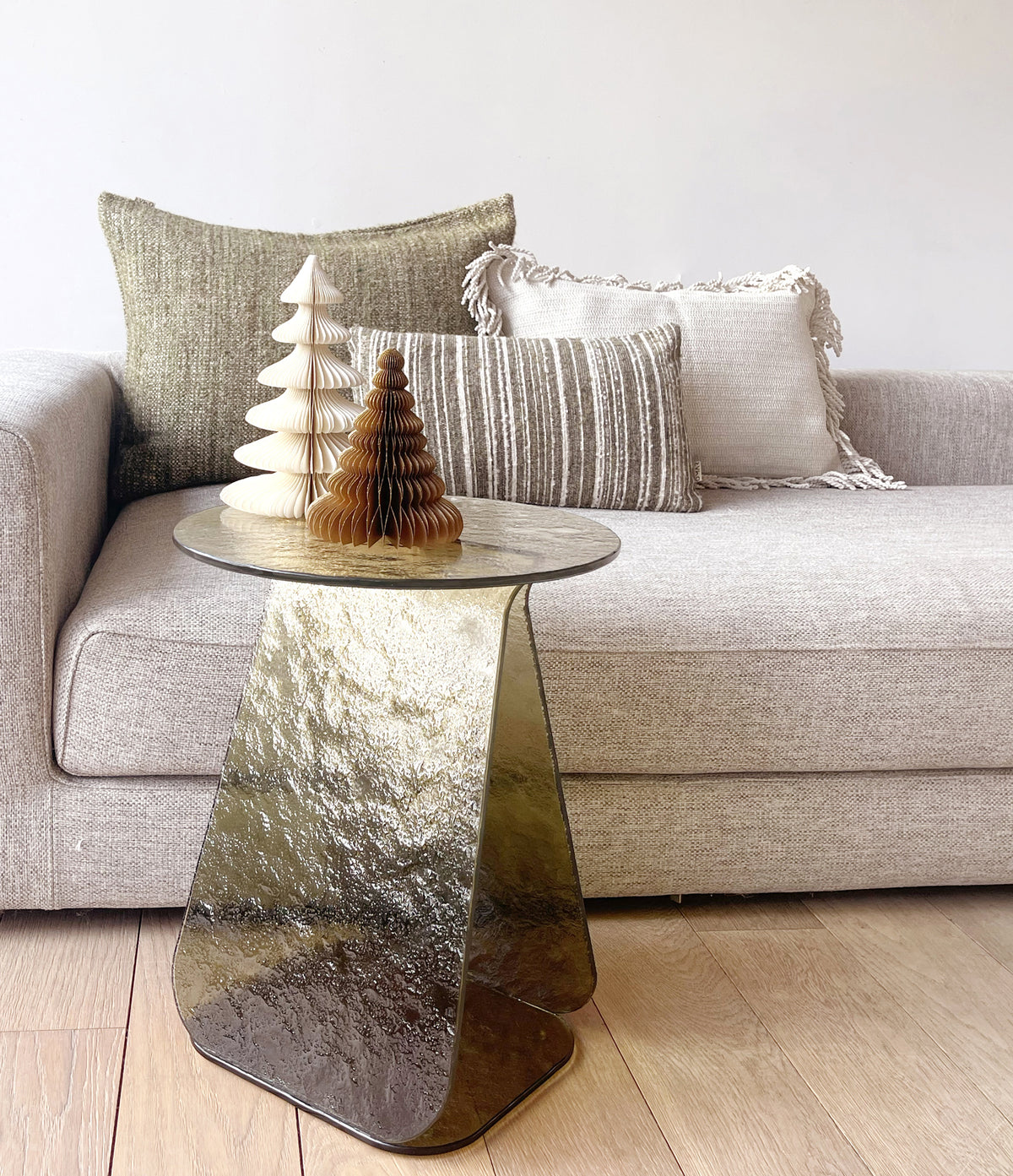 Table d'appoint en verre vert - YOUMY – Mademoiselle Jo